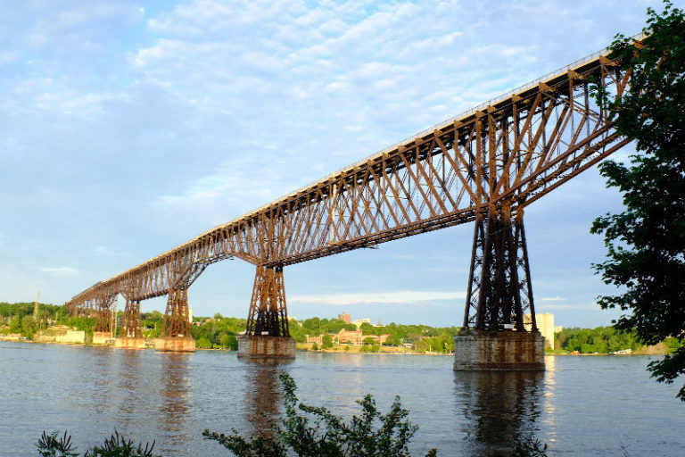 New York Waterfalls | Eco Travel